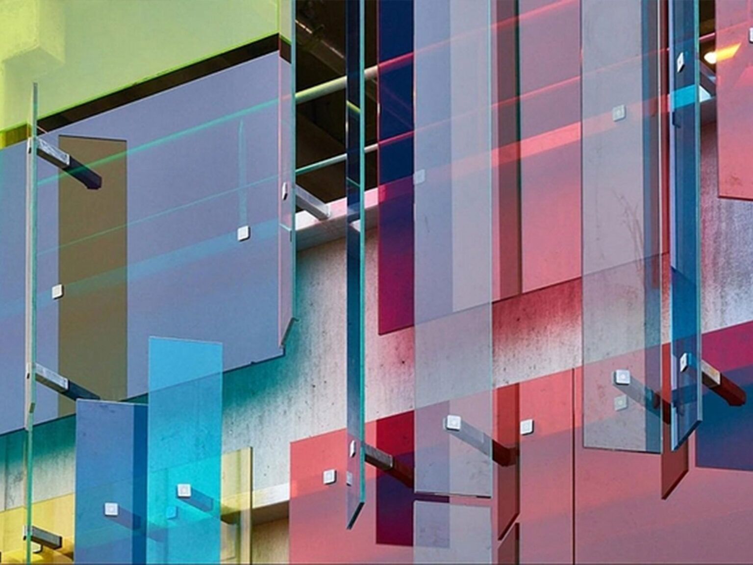 Color PVB Laminated Glass - Shenzhen Dragon Float Glass