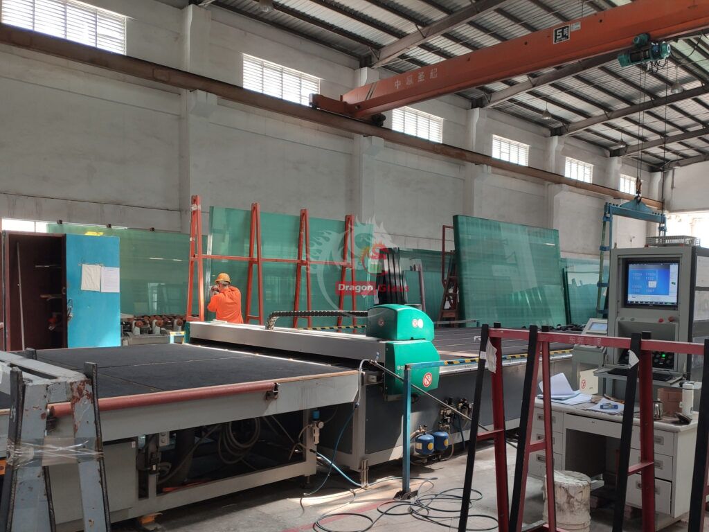 8mm French Green Tinted Float Glass - Professional Quality | SDG ...